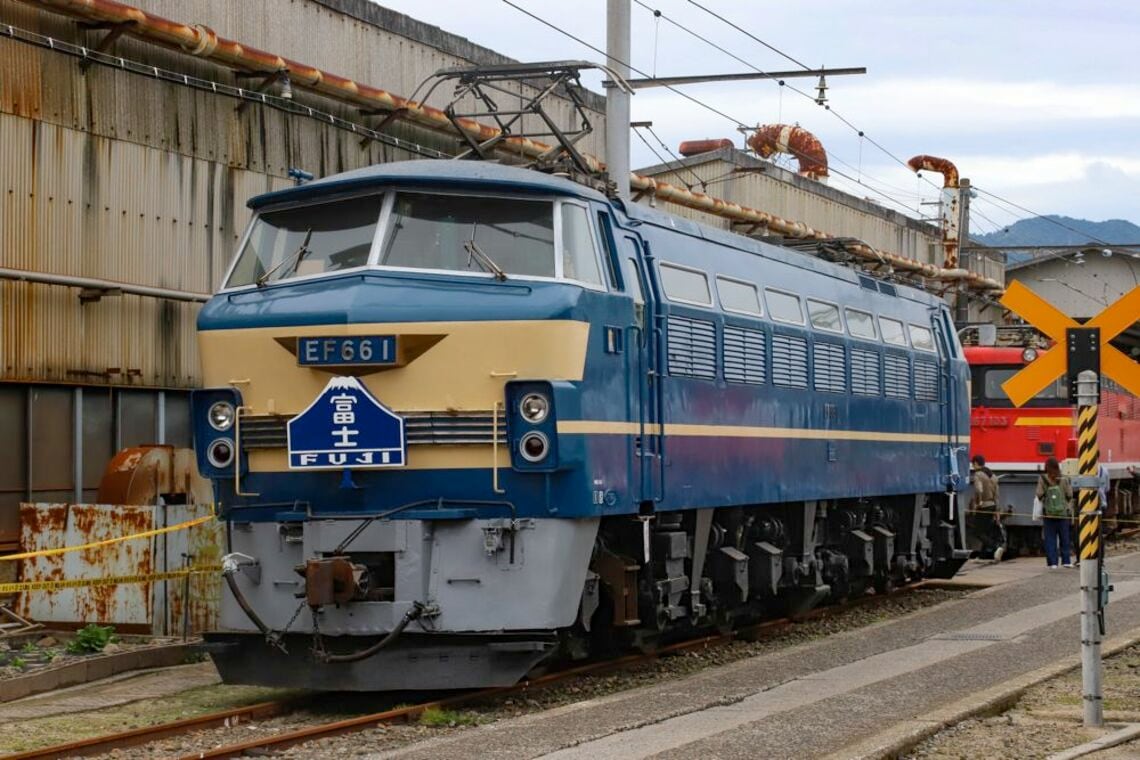 国鉄最強の電気機関車｢EF66｣今どこで見られる？ カットボディも含め保存されている場所を網羅 | 経営 | 東洋経済オンライン